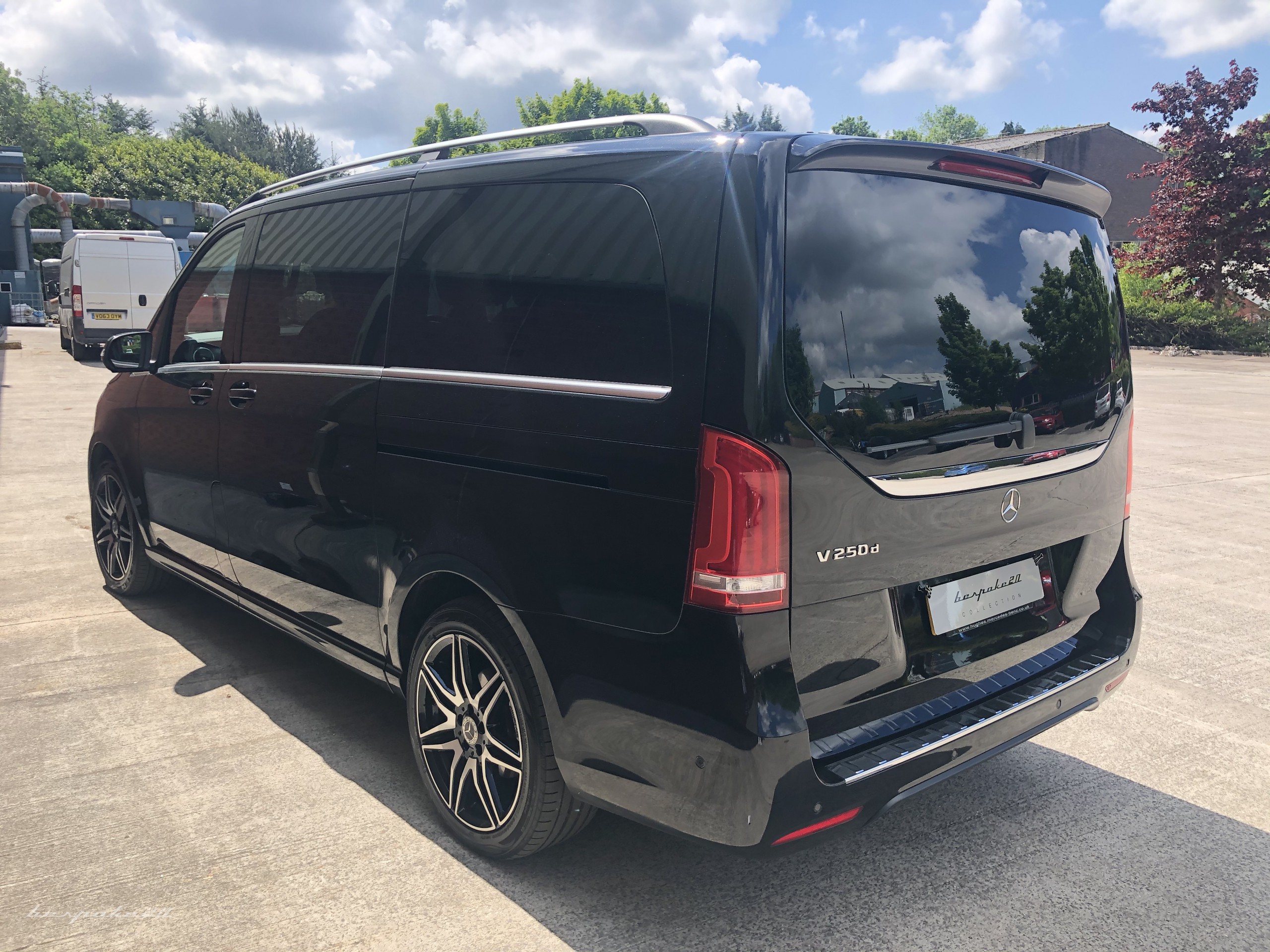 MERCEDES BENZ V250 CDI AMG LINE LWB - Bespoke20
